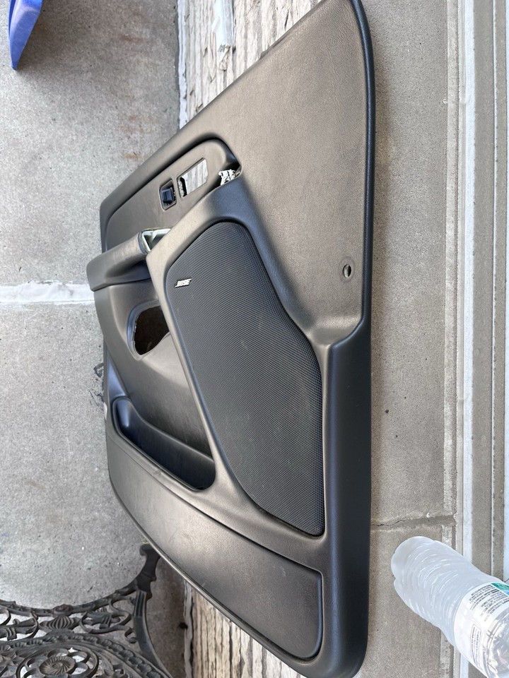 2006 Chevy Silverado Left Front Interior Door Panel (Black) 15290204 | eBay