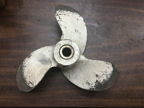 68-73 OMC JOHNSON EVINRUDE PROPELLER 9.5HP 387334 8X7 | eBay