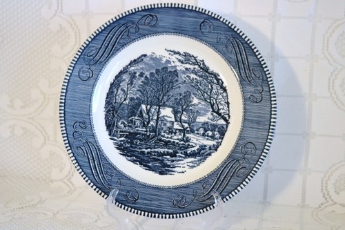 ROYAL CHINA USA CURRIER IVES BLUE OLD GRIST MILL 10"d Dinner Plates Set ...