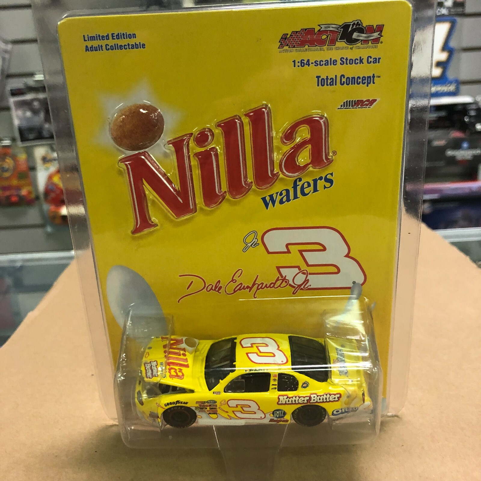 Dale Jr. #3 Nilla Wafers / Nutter Butter 2002 Monte Carlo Action 1 of ...