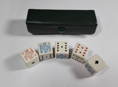 Set of Five Vintage 5/8" Poker Dice in a ECHT O PRYM Green Case | eBay