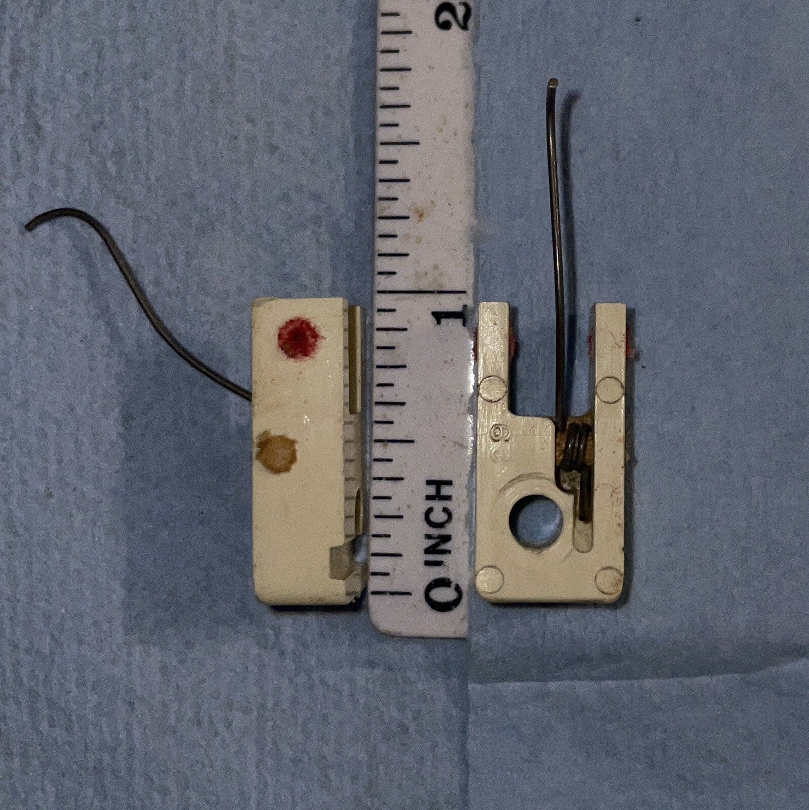 Piano Action Damper Flanges -Plastic w/Short Wire Spring - Spinets ...