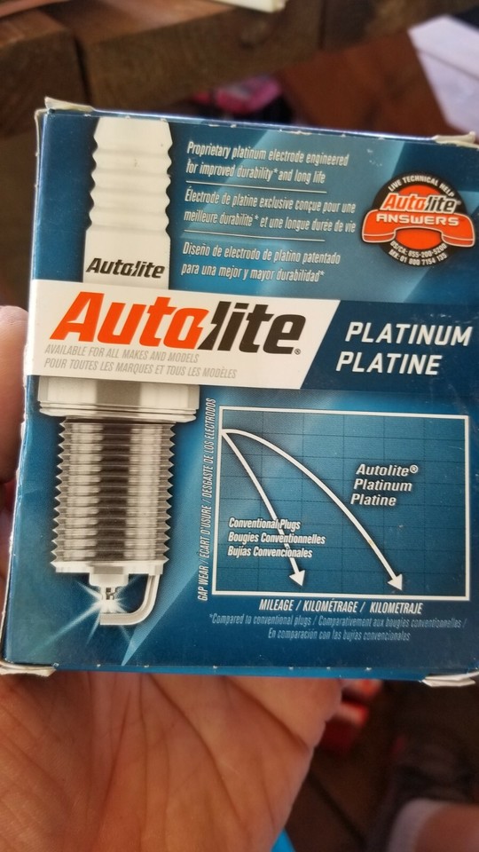 Autolite Platinum Spark Plugs - MPN AP3923 - Set of 4 Spark Plugs | eBay