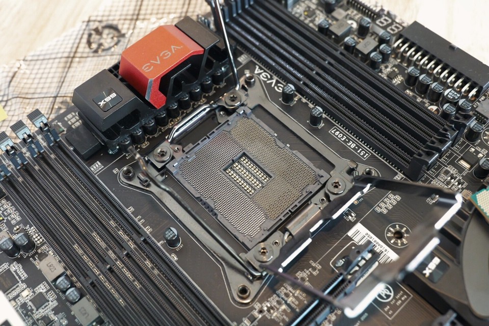 EVGA X99 FTW-K, LGA 2011v3, include Intel i7-5960X CPU + Quad-GPU LLM ...