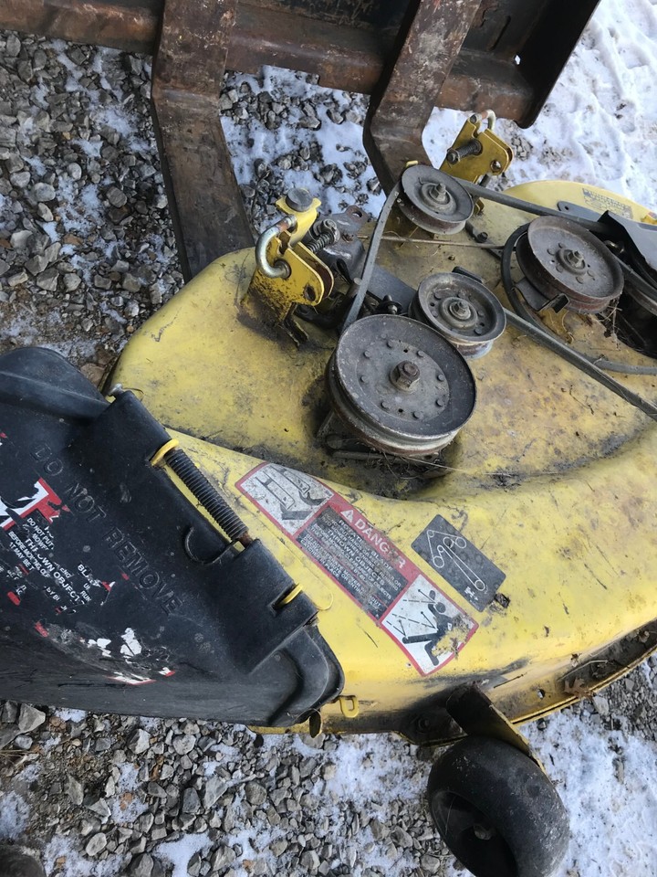 John Deere Lt133 Lt150 Lt155 Lt160 Lt166 38in Mower Deck Pick Up Only ...