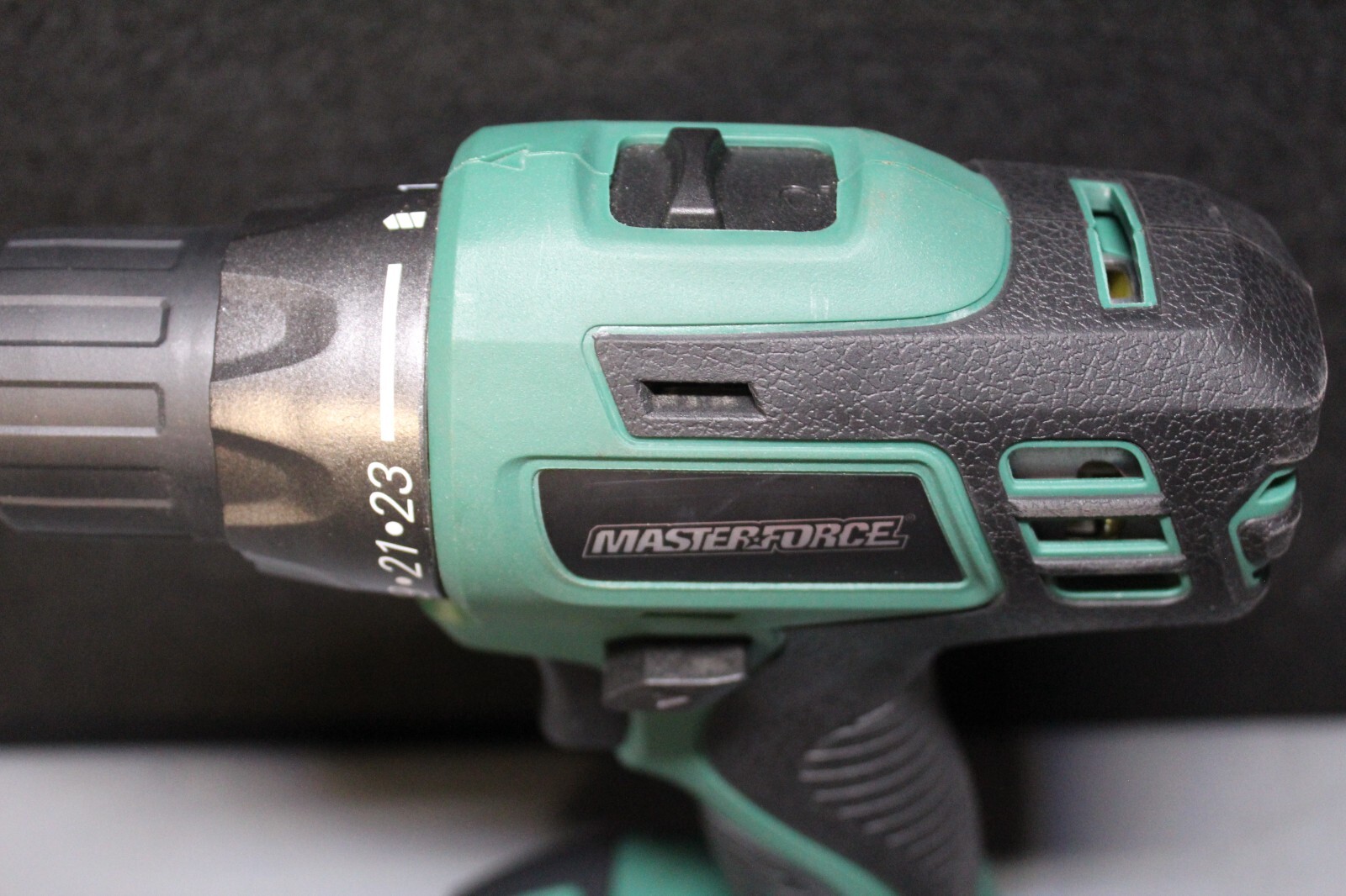 MasterForce Flex Power 20V 1/2" Cordless Drill/Driver 241-0380 & 2Ah ...