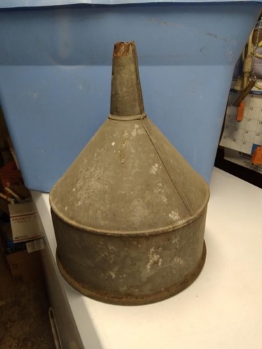 VINTAGE LARGE GALVANIZED METAL STEEL FUNNEL FARM GAS OIL FARM TRACTOR ...