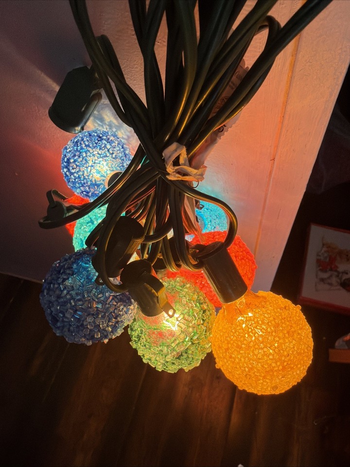 VTG String of 10 Ice Frosted Sugar Round Snowball Christmas Light Bulbs ...