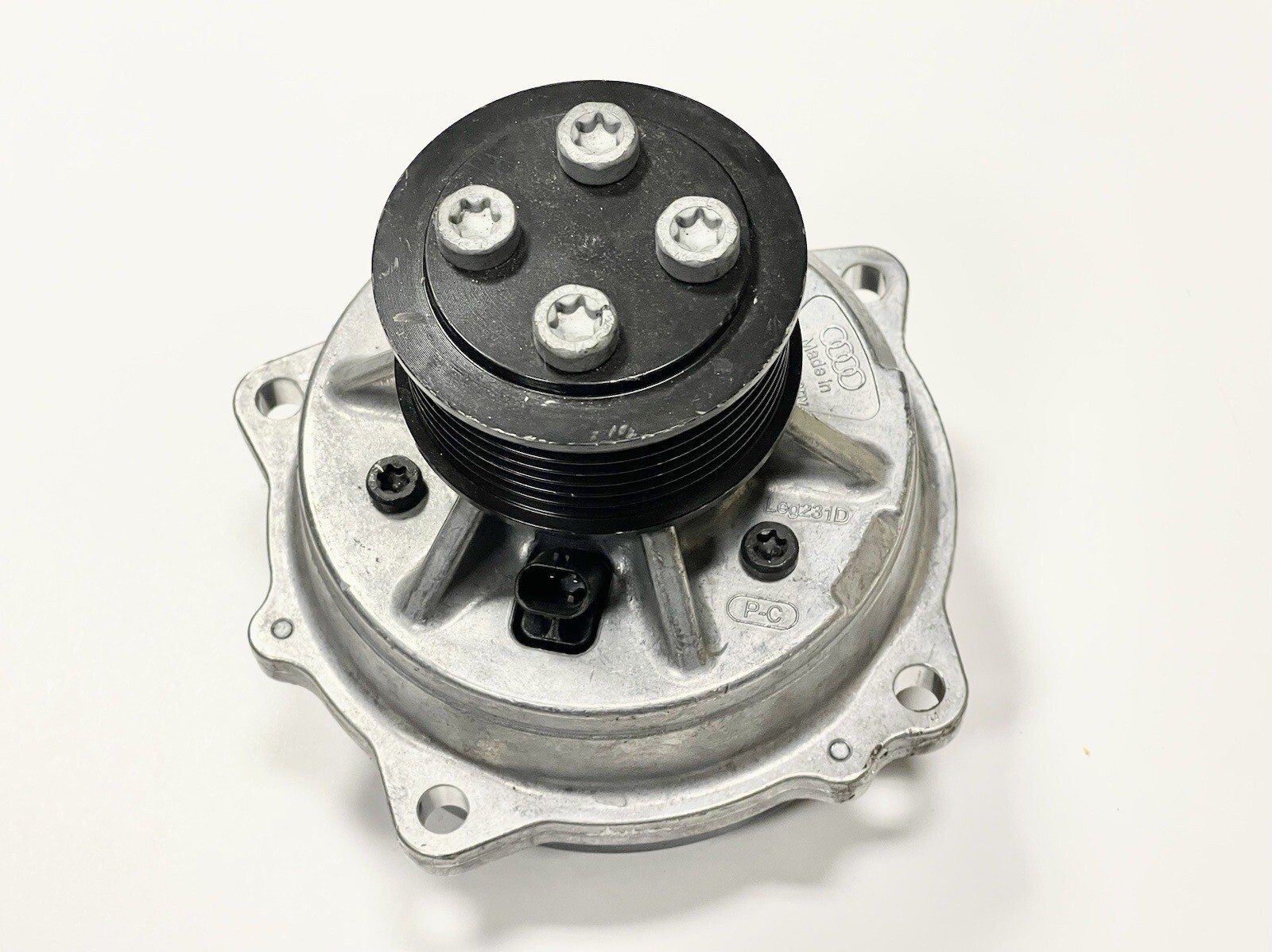 NewOEM Audi A4 A5 A6 A7 A8 Q7 Magnetic Coupling 06E145105N 06E145105R ...