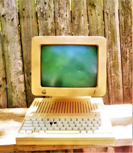 apple mac--vintage computer and keyboard --1984-parts only- | eBay