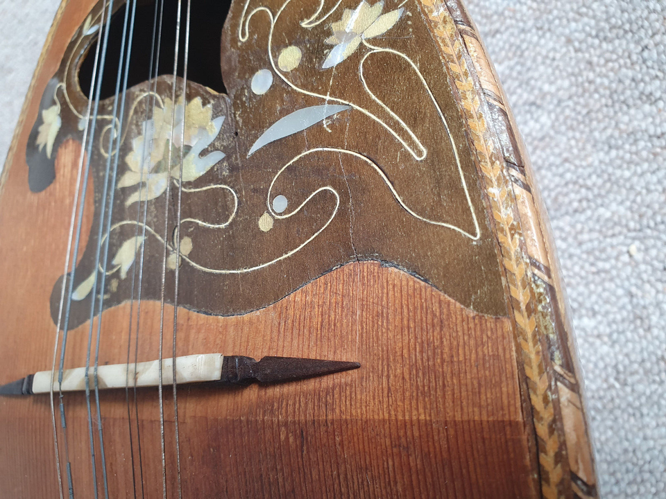 old MANDOLIN with nice floral inlays, needs repair | eBay