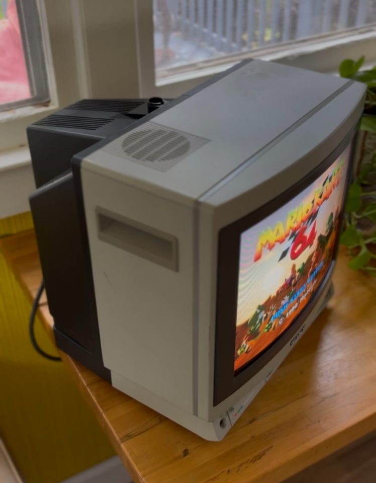 Sony Trinitron PVM-1380 13" Professional Video Monitor / Retro Video ...