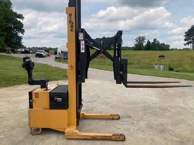 Forklifts - Walk Behind Forklift