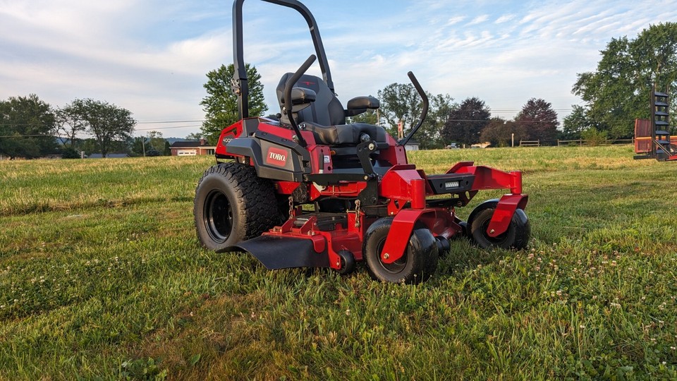 Toro Z-MASTER 4000 Zero turn lawn mower with 52" deck Model # 74050 | eBay