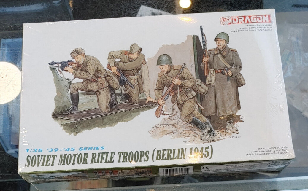 DRAGON 6019 1/35 SOVIET MOTOR RIFLE TROOPS BERLIN 1945 - SEALED | eBay