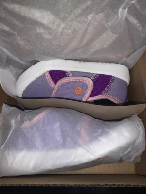 Bogs Unisex Baby Kicker Hook And Loop Shoe Sneaker Lavender Multi ...