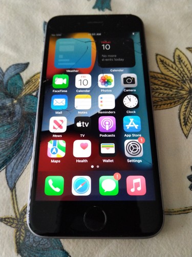 Apple iPhone 6S A1633 - 32GB - Tracfone / Straight Talk "Cracked" | eBay