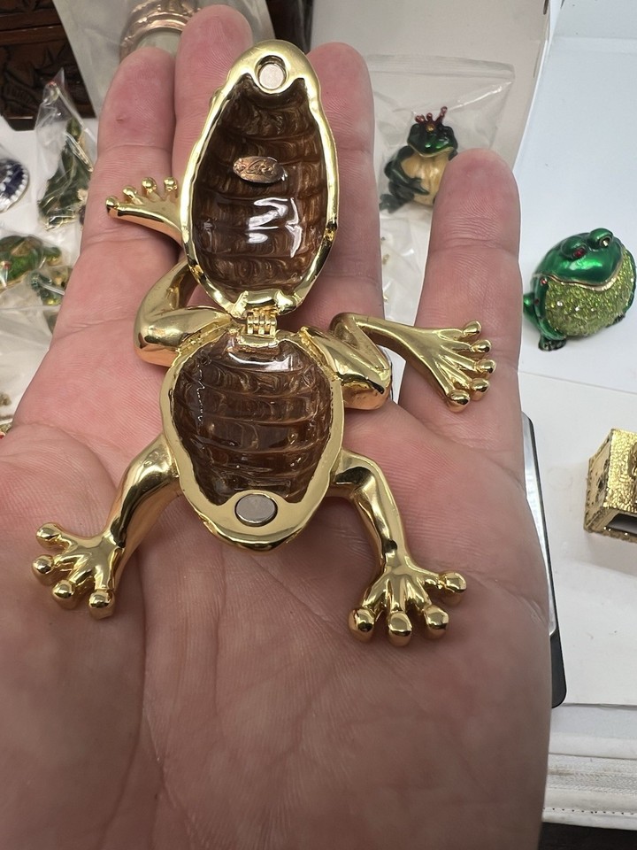 Gold Tone Metal Frog Trinket Box Hinged Lid Jeweled Rhinestones Pink ...