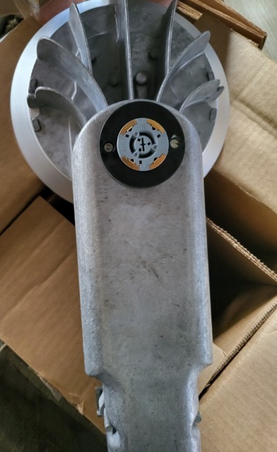 Cooper Streetworks CRTK2 Caretaker LED Area & Road Luminaire 50W 120 ...