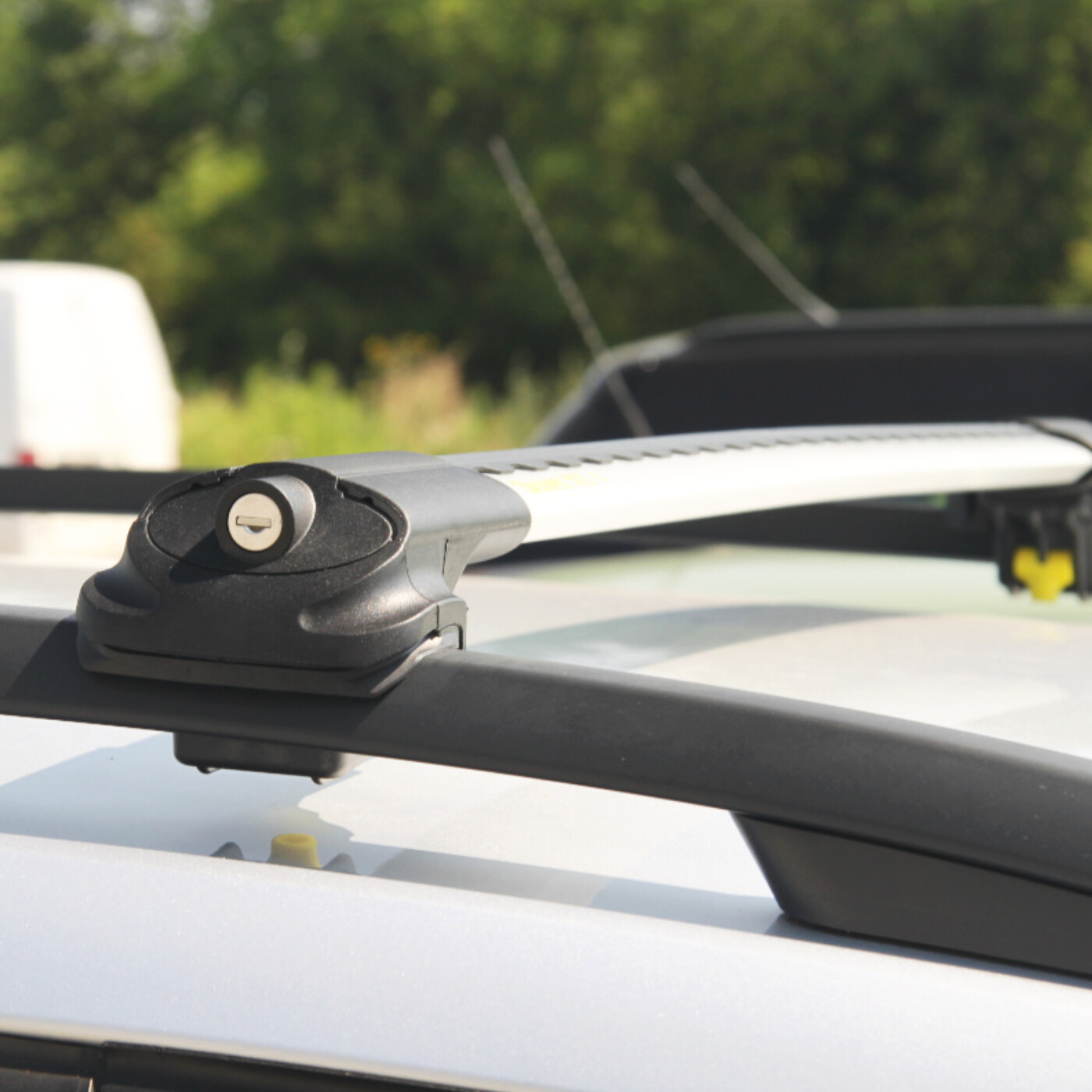 Turtle Alu Blanc Barres de toit pour VW Golf 7 VII Sportsvan 14-20 | eBay