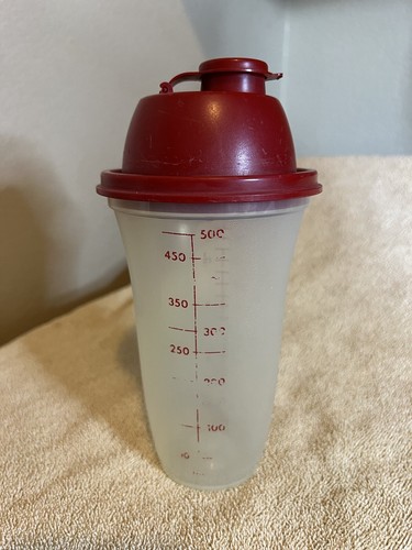 Vintage Tupperware 16oz. Classic Sheer Quick Shake Container 3-piece ...