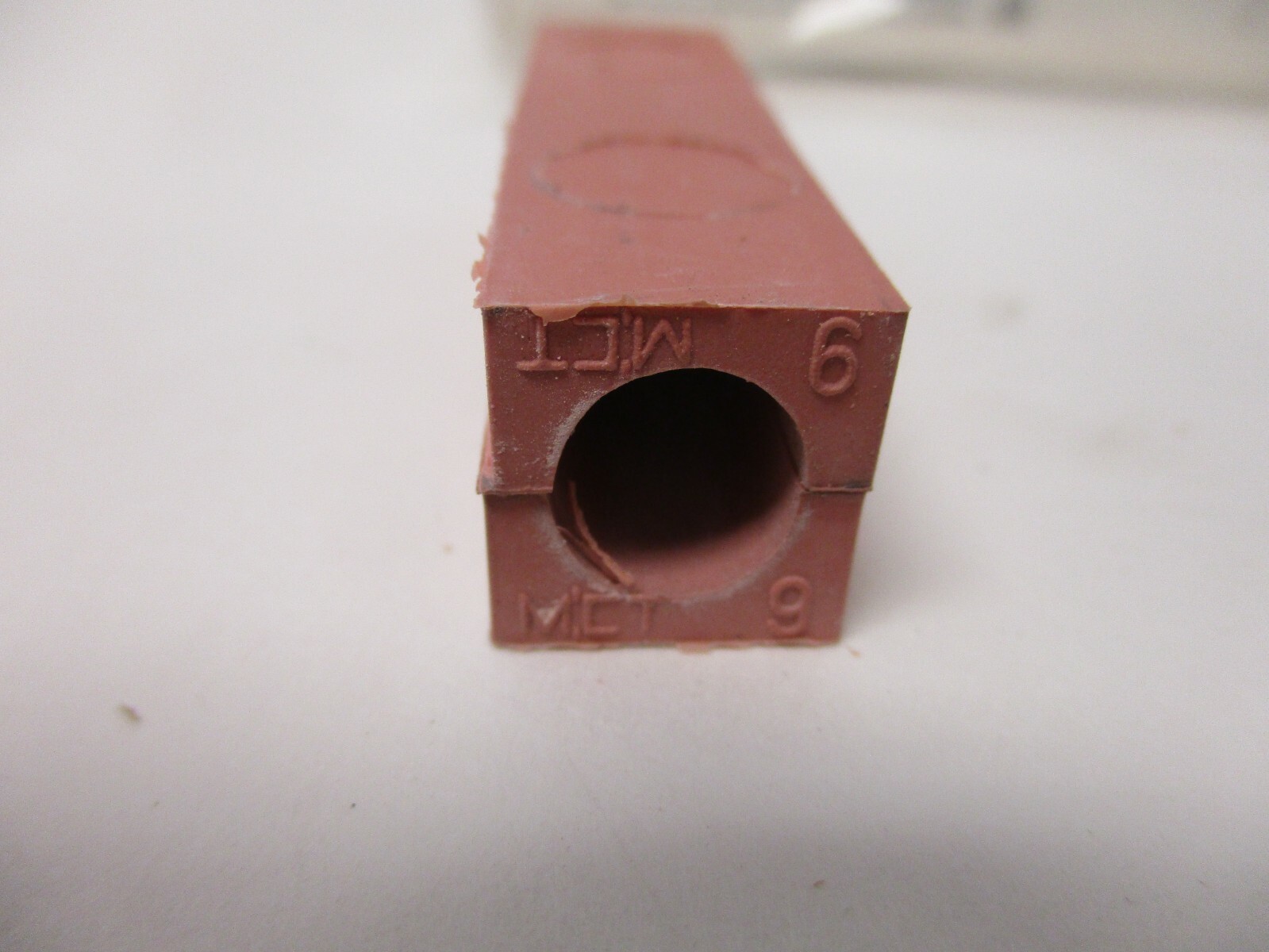 MCT BRATTBERG INSERT BLOCK 15/9 LYCRON, P/N 3-00401590 LOT OF 128PCS ...