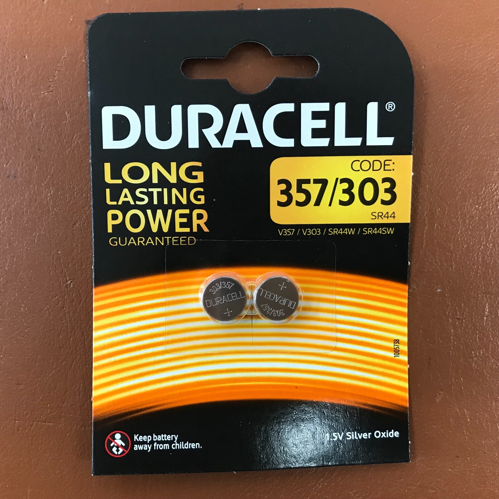 NEW Duracell Silver Oxide 1.5V Watch Batteries ALL SIZES 357 386 377 ...