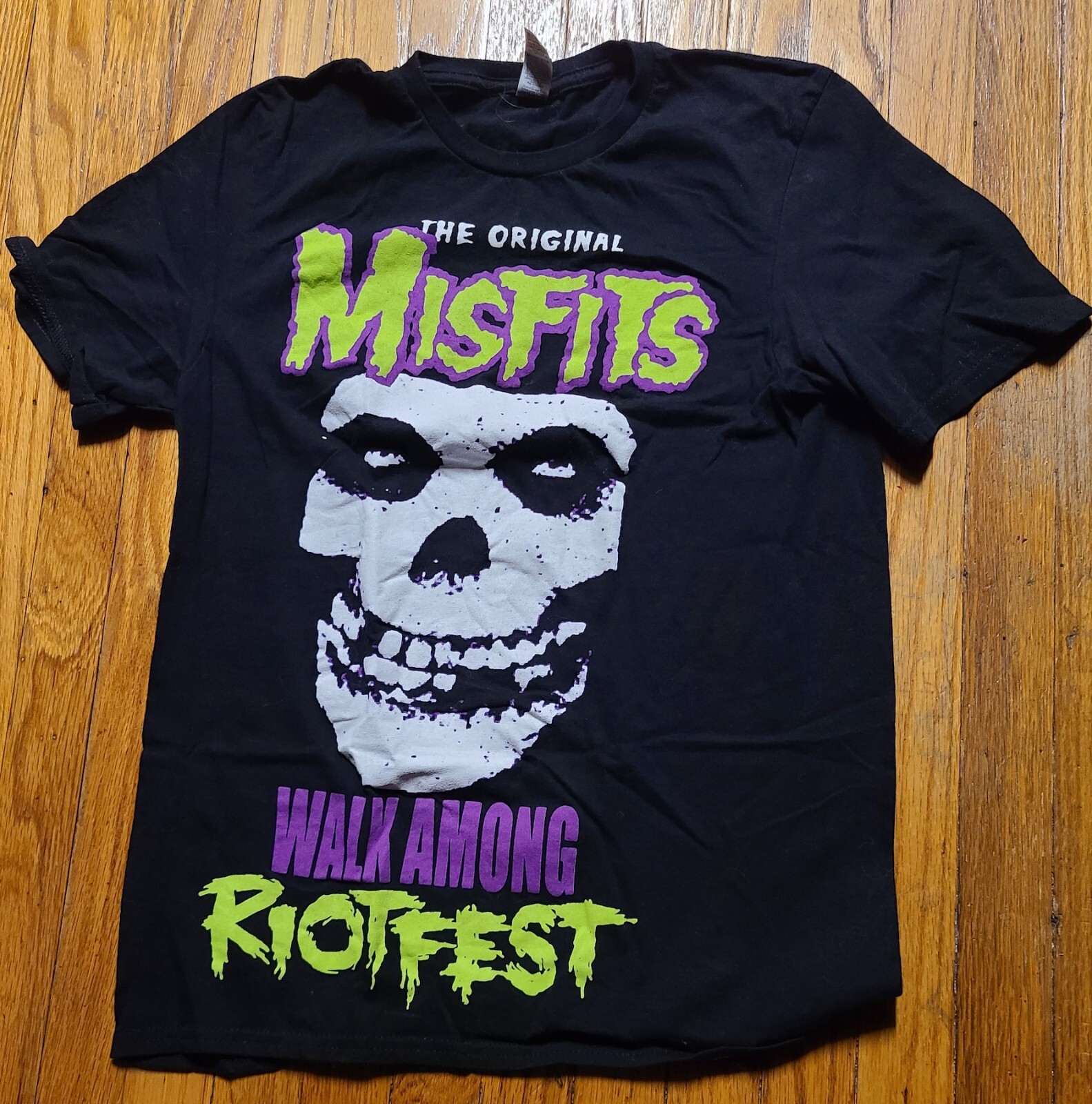 ORIGINAL MISFITS "WALK AMONG US" RIOT FEST 2022 T SHI… - Gem