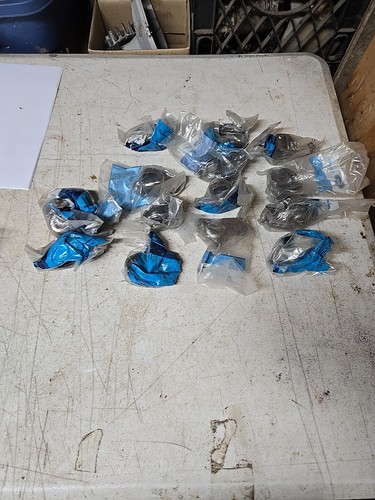 (15) NEW - OEM Ford D8AZ-6564-B Engine Rocker Arm 1973-1979 400 351C ...