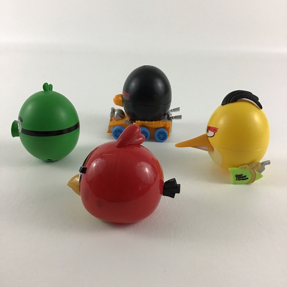 Maisto Angry Birds Hatch And Race Figures Bomb Racer Chuck Red Pig Toy ...