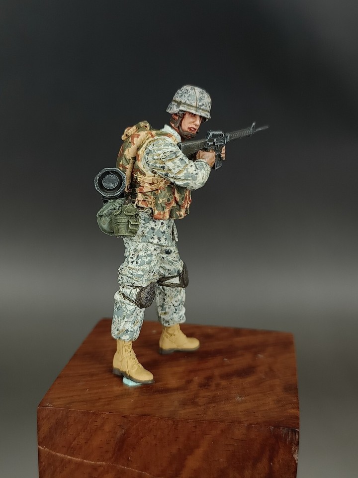 1/35 Built and Painted Resin Iraq War U.S Infantry Squad Team B Soldier ...