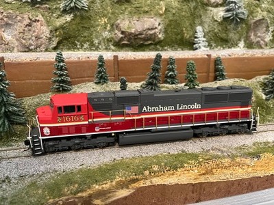 HO Scale NVT/Walthers SD70M Union Pacific #1616 Abraham Lincoln - NIB ...