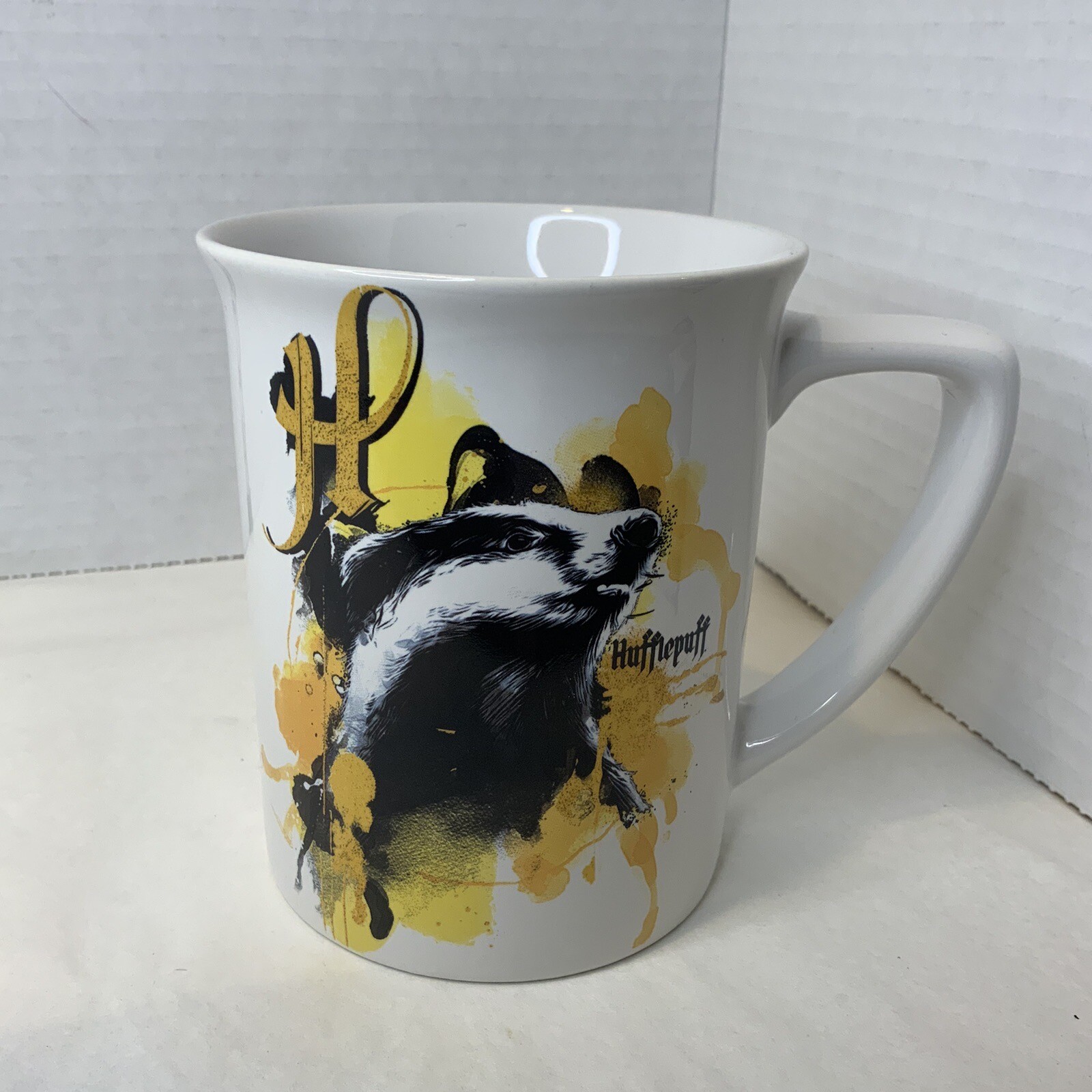 Enesco Hufflepuff Mug Wizarding World of Harry Potter #6007119 | eBay
