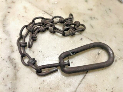 OLD ANTIQUE RARE HAND FORGED RUSTIC IRON CHAIN WITH LOCK SLAID LINK ...