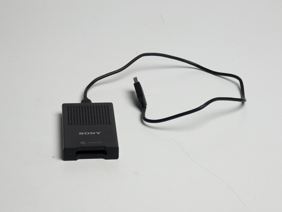 Sony FS7 Mark II 4K XDCAM Super 35 Kit w/ G-Series 18-110mm Cine Zoom ...