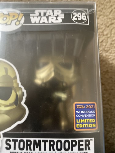 Funko POP! Star Wars #296 Golden Stormtrooper Action Figure (FUN54274 ...