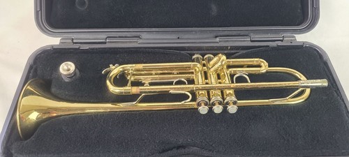 Bach TR300 Trumpet With Case & 2 Mouthpieces | eBay