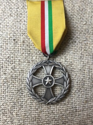Italy: Italian Desert Storm medal, Gulf War cross of 1990-1991 in SPINK ...