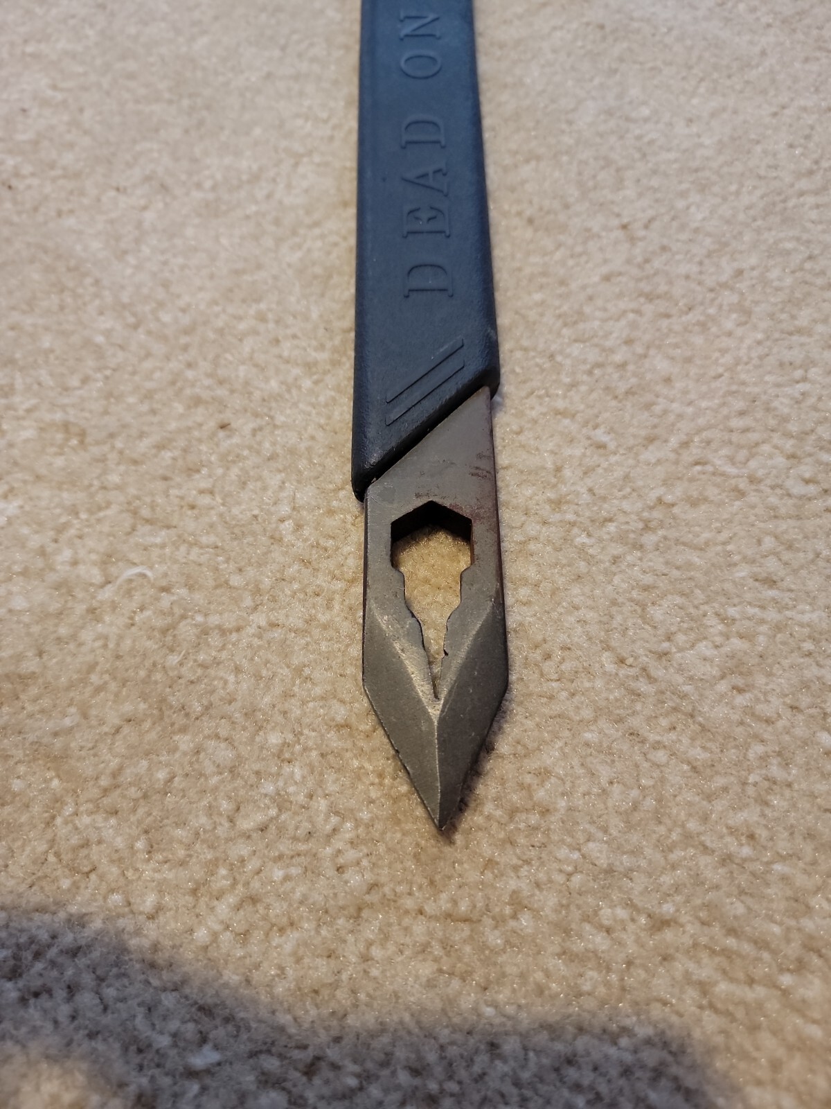 Dead On Tool Dry Wall Wrecking Bar 17 1/2" Demolition utility bar ...