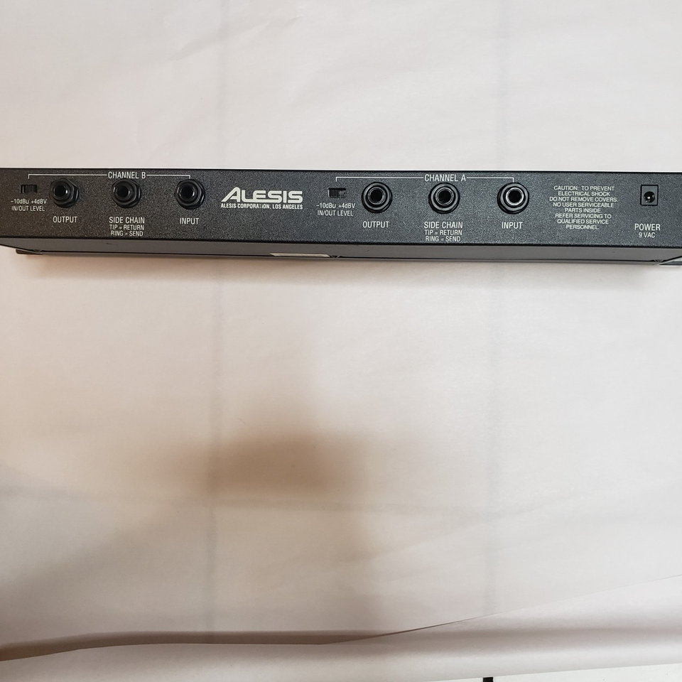 ALESIS 3630 RMS/Peak Dual Channel Compressor Limiter With Gate w/ Power ...