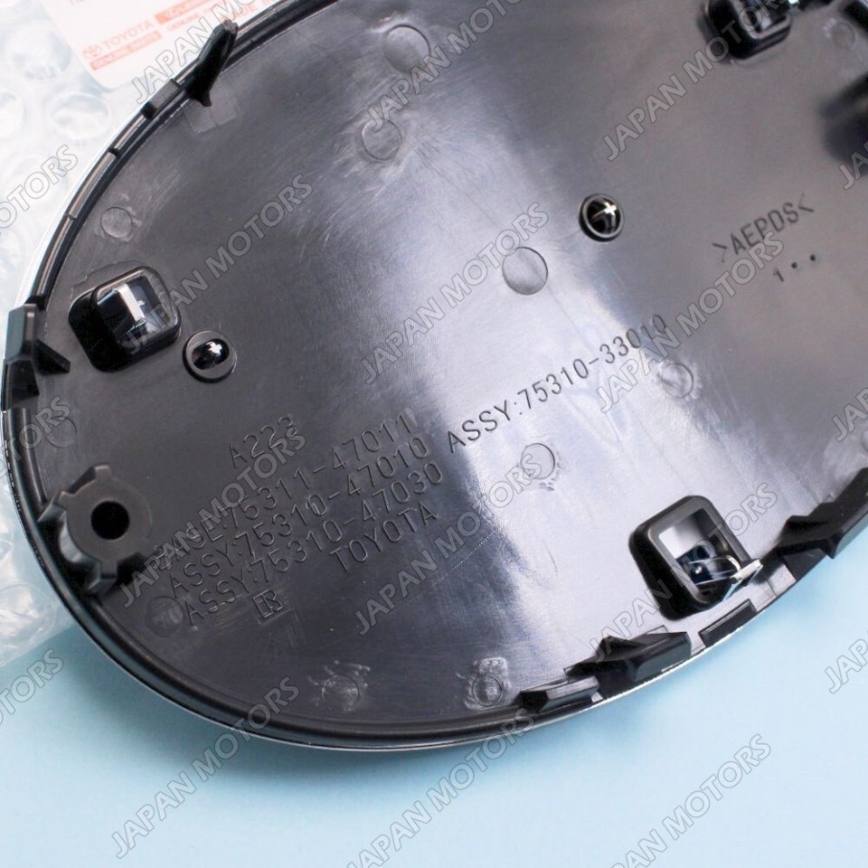 2012-2017 Toyota Prius Camry Front Radiator Grille Emblem | 7531047010 ...