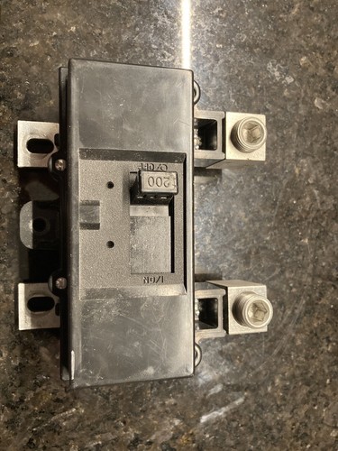 Square D QOM2200VH 200a Main Circuit Breaker QOM2 QO 2 Pole 120/240 VAC ...