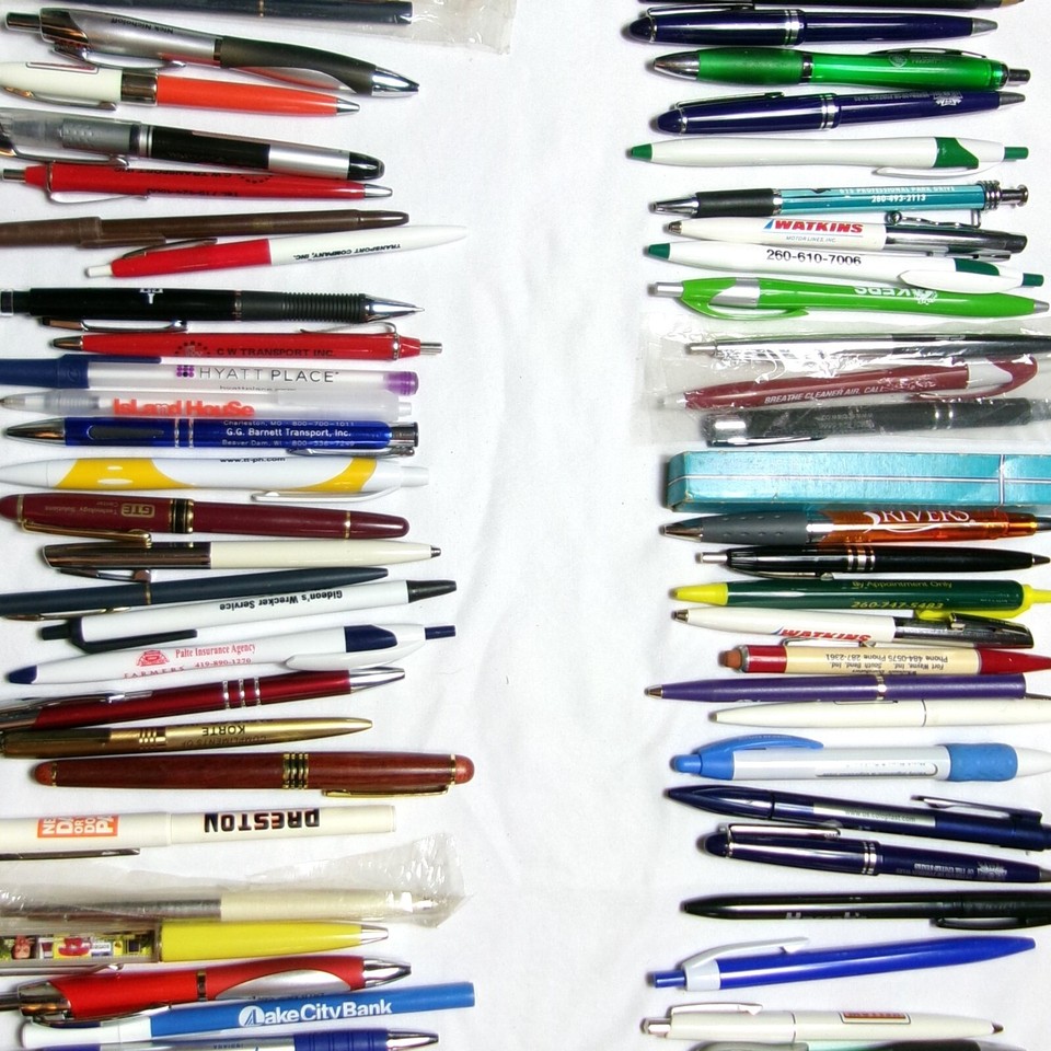 Lrg. Lot of Vtg. Advertising Giveaway Promotional Ink PENS w/ Printing ...