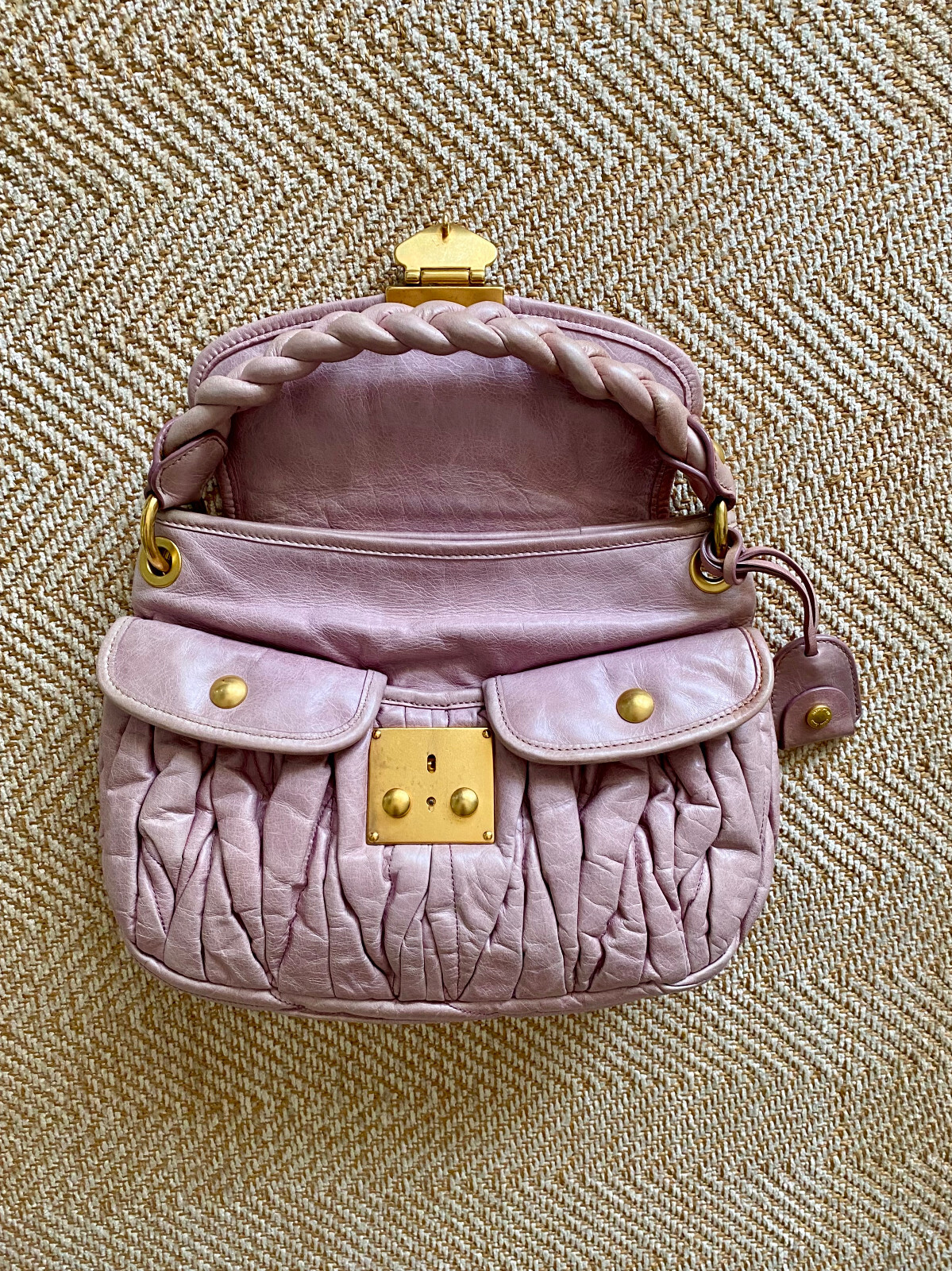 AUTHENTIC MIU MIU_MATELASSÉ PLEATED LEATHER COFFER BAG_PALE PINK ...