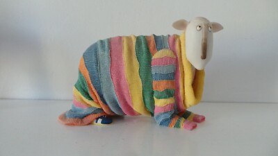 2006 ENESCO EWE AND ME SHEEP FIGURE TONI GOFFE GRANDMAS PRESENT A6846 ...