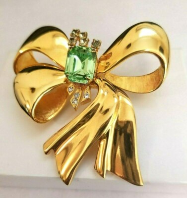 Free Shp JOAN RIVERS Green Peridot Bow PIN BROOCH 3D CRYSTALS Gold tone ...