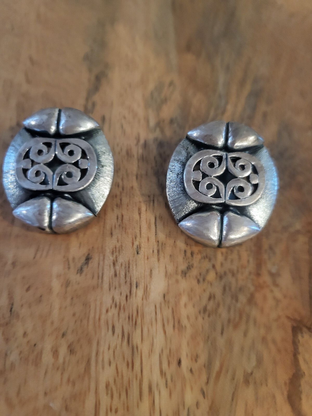 Vintage Tortolani Brutalist Clip On Silver Tone Earri… - Gem