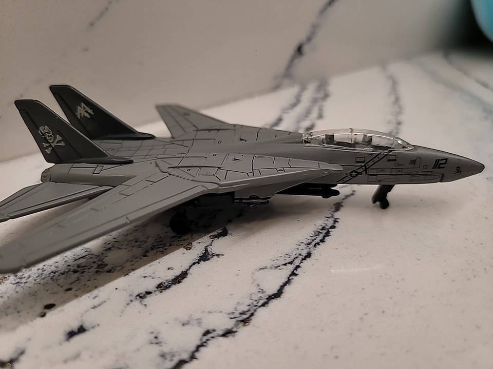 ️ MAISTO Vintage F-14 Tomcat Fighter Jet Scale Model Navy Skull ...