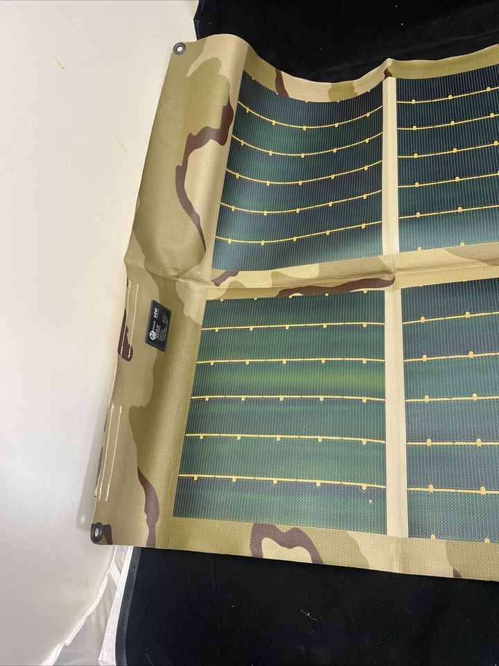 Iris Technology P3 Military Folding 60 Watt 12V Solar Charger panel PN ...