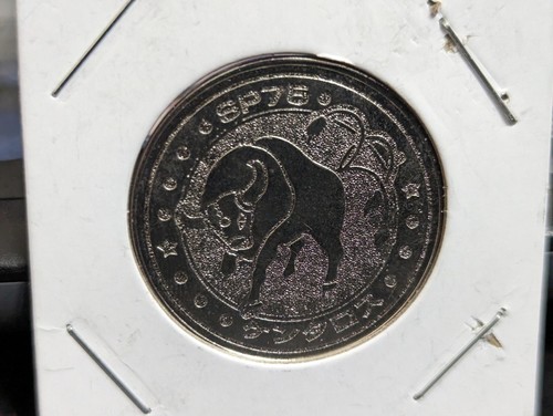 Pokemon Tauros No.128 Battle Coin Medal Metal Meiji 1998 Japanese ...